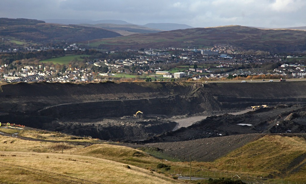 Reclaim the Power vow to shut down UK's largest opencast coal mine ...